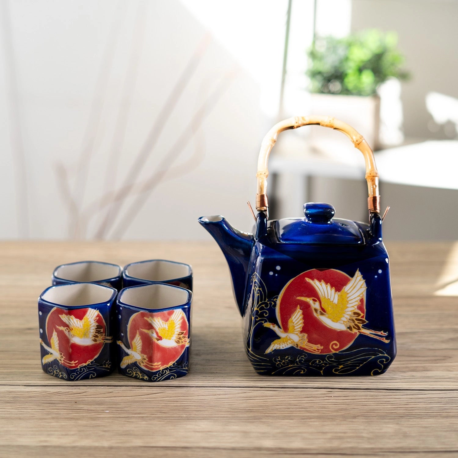Moon Crane Design Tea Set